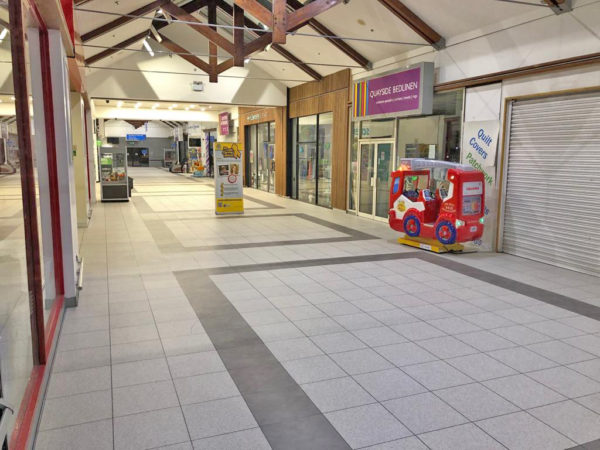 Shopping Mall Floor - SupraTile Floor System